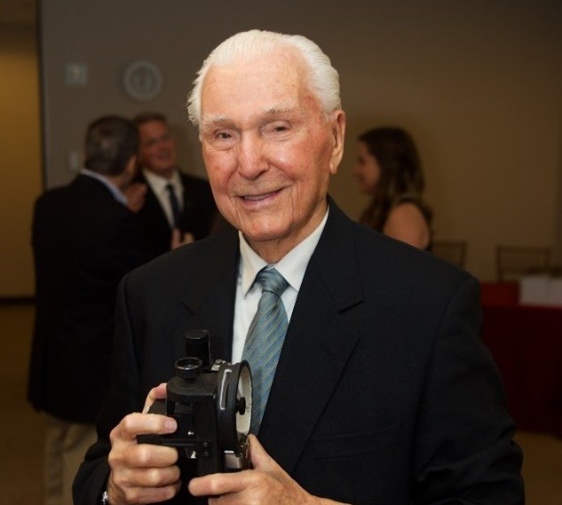 AJM Remembers: Operation Magic Carpet navigator Capt. Ret. Elgen Marion ...